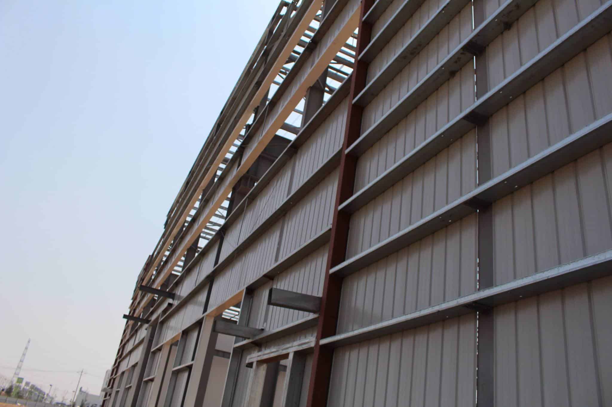 Under construction prefab steel building – Custom Steel Structure